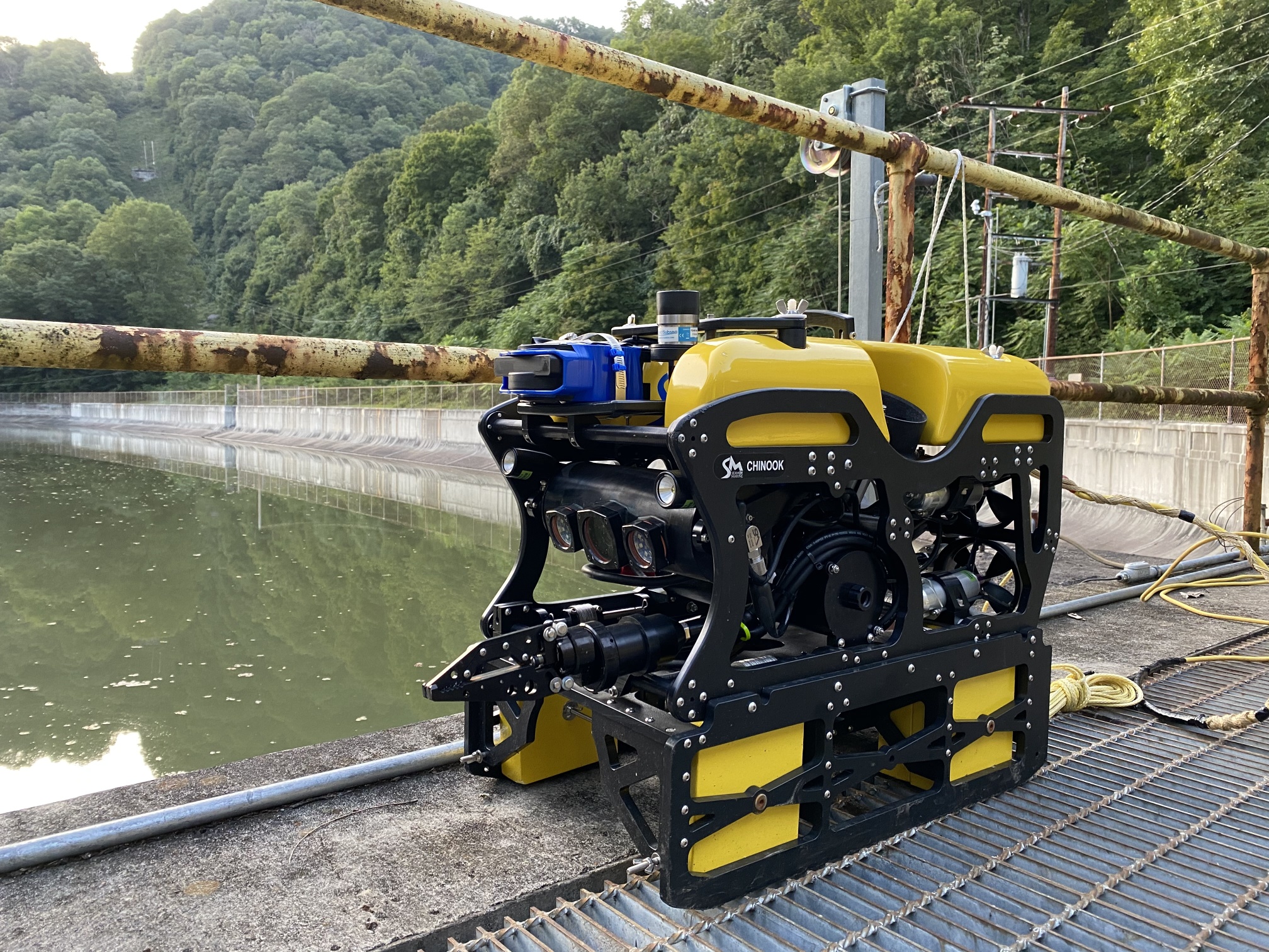 SEAMOR Chinook - It Is Adeventure Time - SEAMOR Marine Ltd.